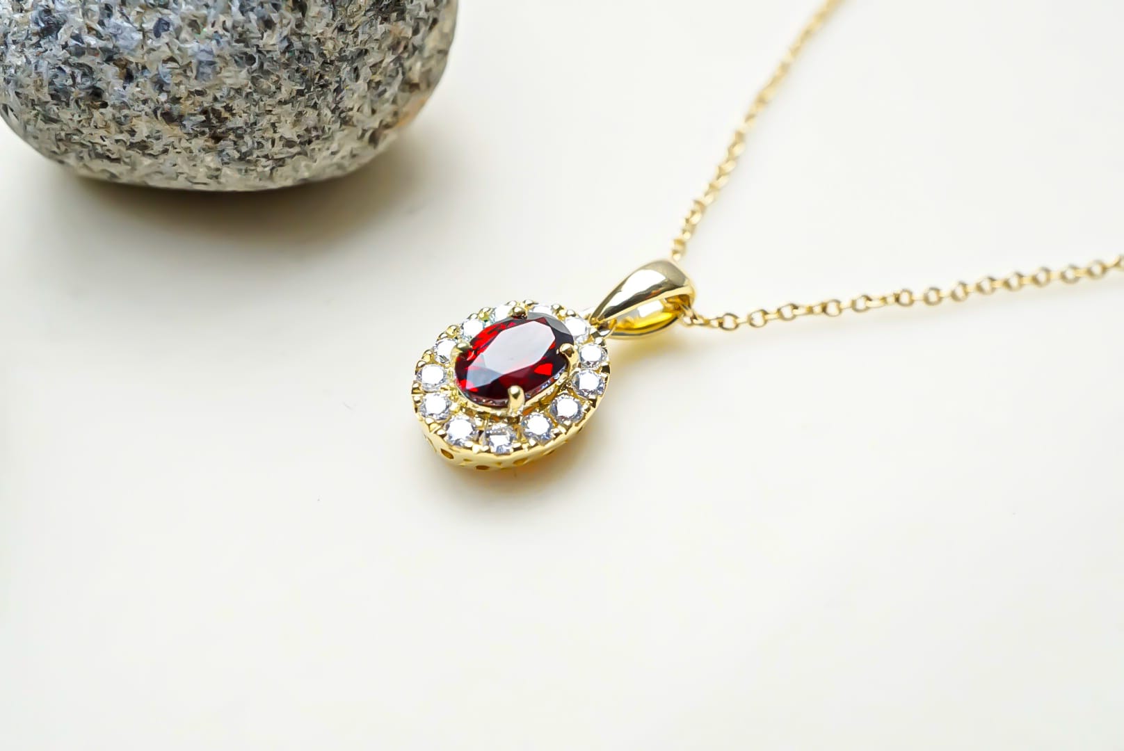 Necklaces/Pendants Collection in Sri Lanka | Ceylon Artisans