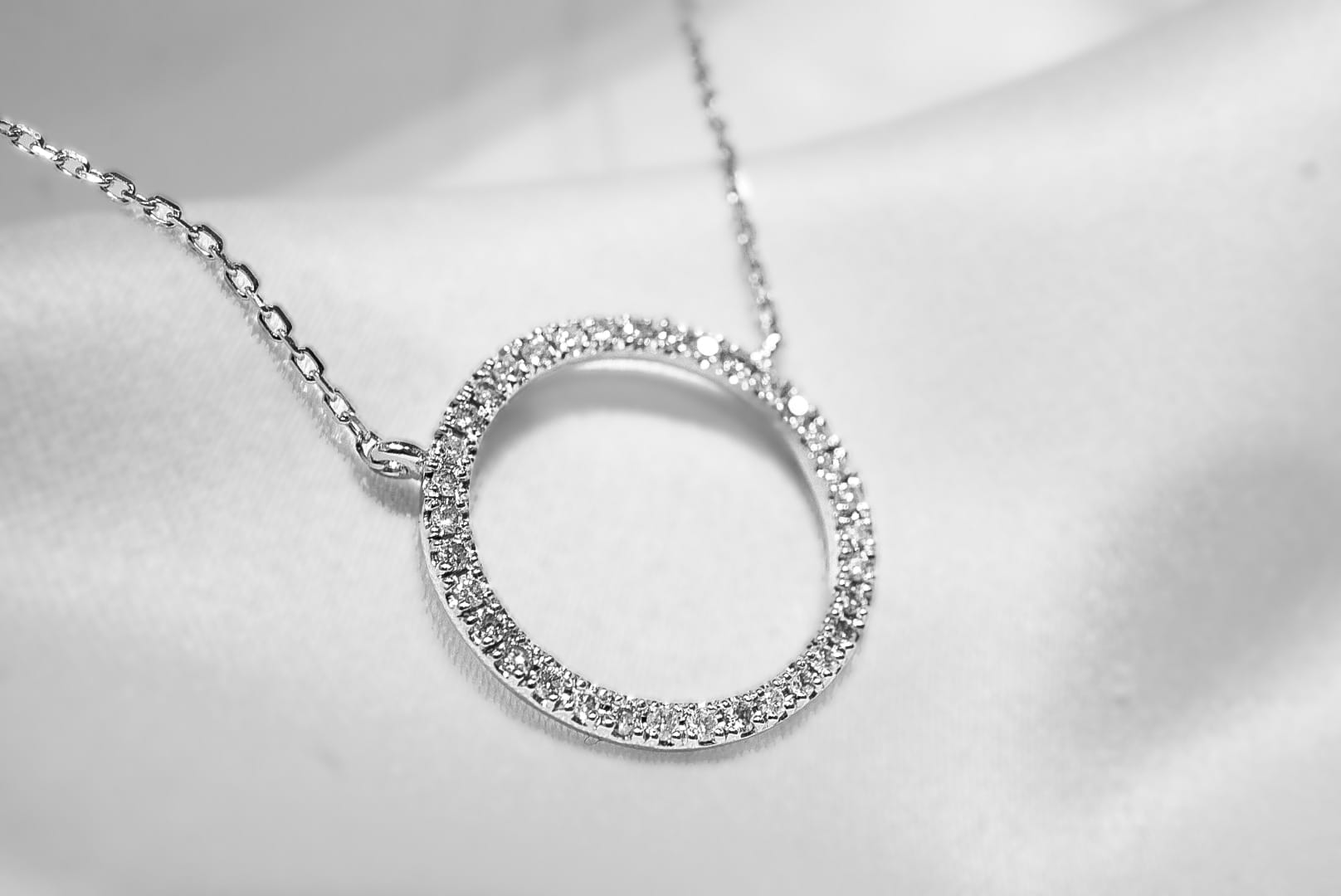 WHAT IS STERLING SILVER JEWELRY AND HOW IS IT DIFFERENT FROM SILVER ...